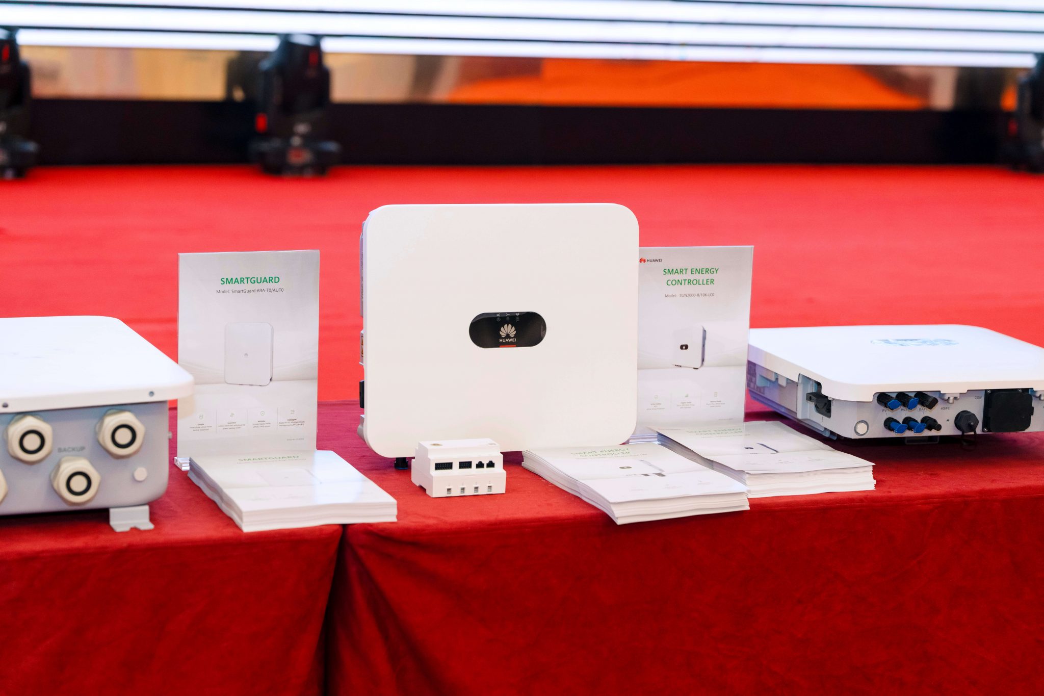 Việt Nam Solar Là Đại Lý - Đối Tác - Nhà Phân Phối Của Huawei Trong ...